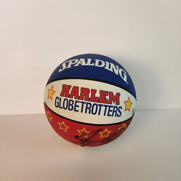 Spalding | Games | Harlemglobetrotters Mini Souvenir Signed Basketball ...